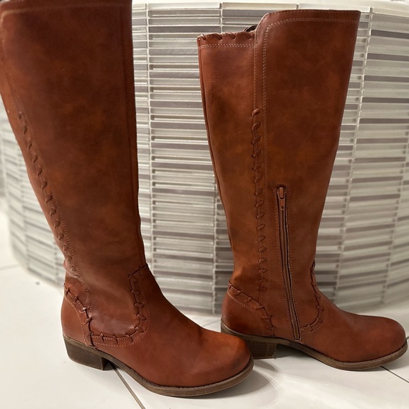 MIA | Shoes | Mia Boots Brown Size 8 Worn Maybe Once | Poshmark
